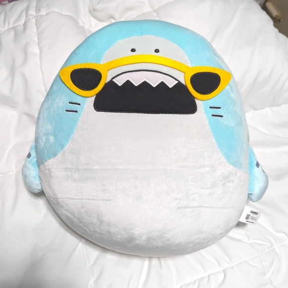 Clever Idiots | Toys | Nwt Samezu Sunglasses Mochi Plush | Poshmark